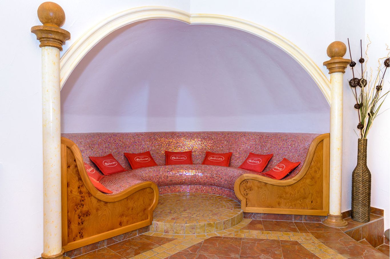 Wellness - Hotel Leitner - Traumtage in Traumlage in Mittelberg im ...